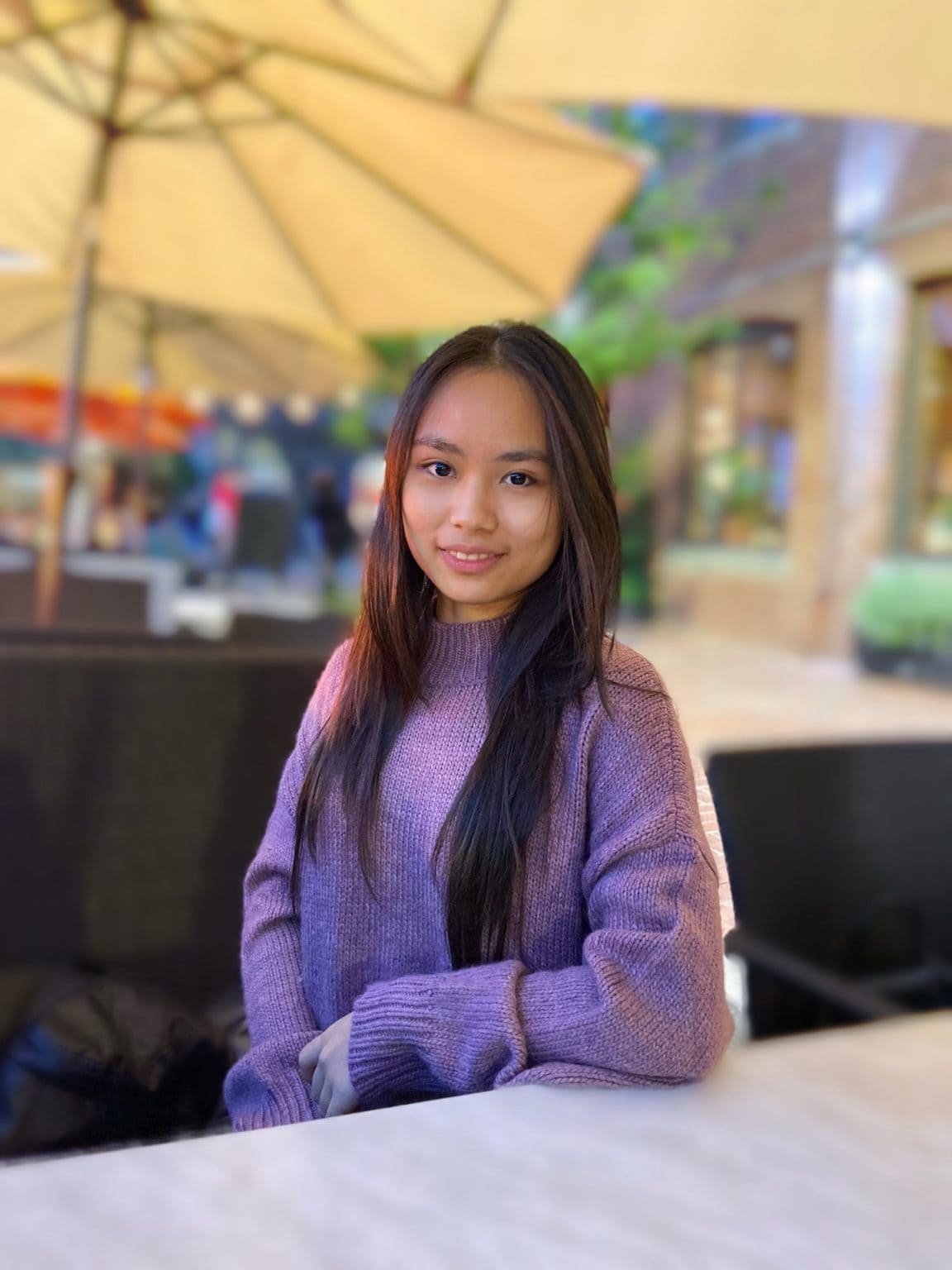 Top Questions: Asynchronous Video Interviews in 2022 | Interviewer.AI